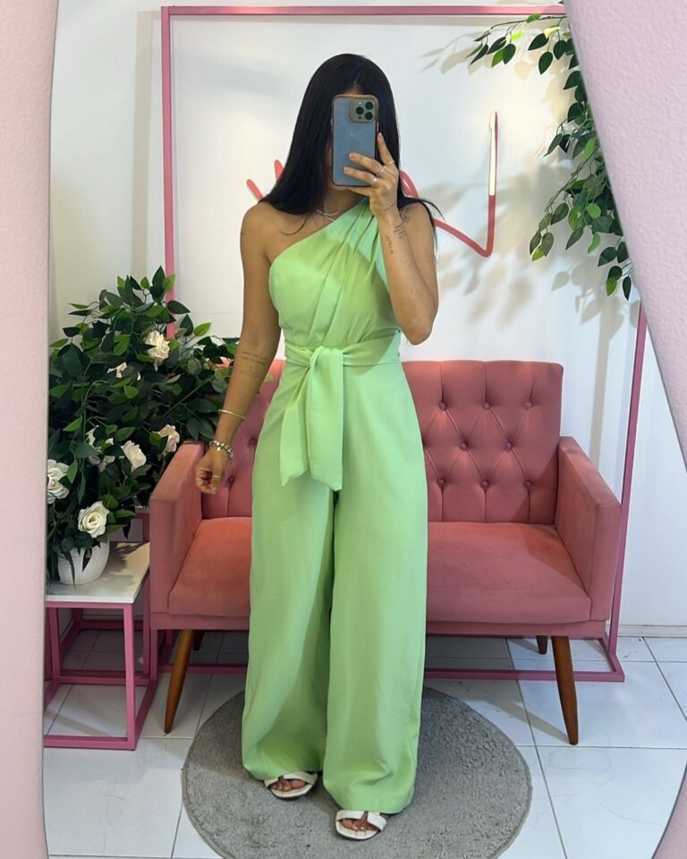 Traje esporte fino feminino: veja looks para diversos eventos!