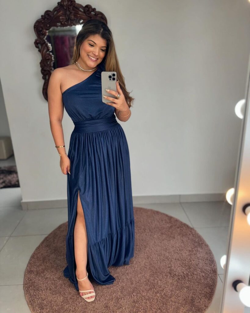 Traje esporte fino feminino: veja looks para diversos eventos!